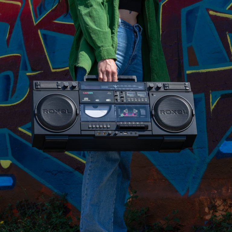 Roxel Camden Retro Boombox: All-in-One Audio System - Roxel