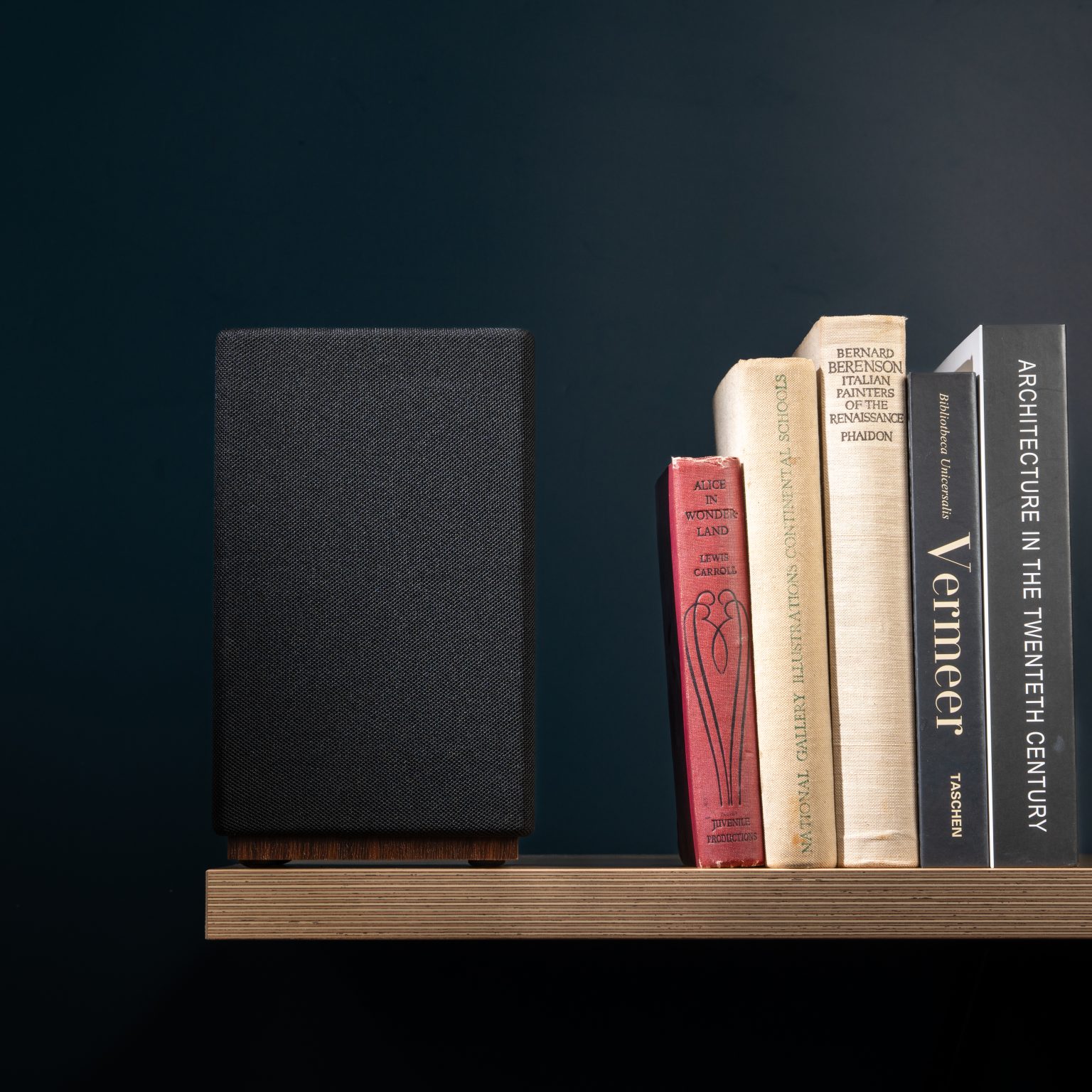 Bookshelf Speaker: DSP Modes for Optimized Audio Experience - Roxel